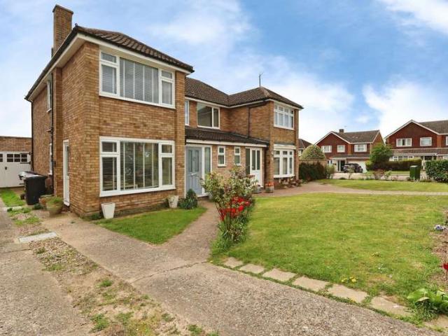 3 Bedroom Detached House
