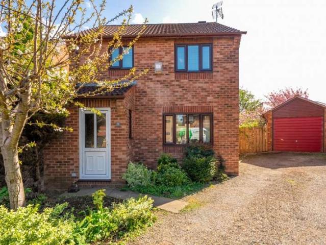 3 Bedroom Detached House