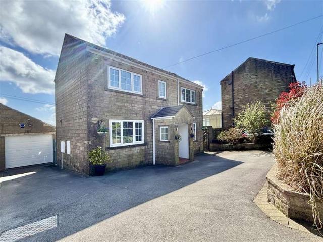 3 Bedroom Detached House