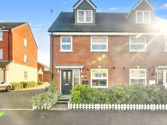 3 Bedroom Detached House
