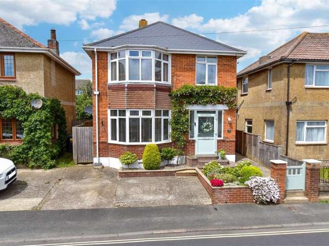 3 Bedroom Detached House