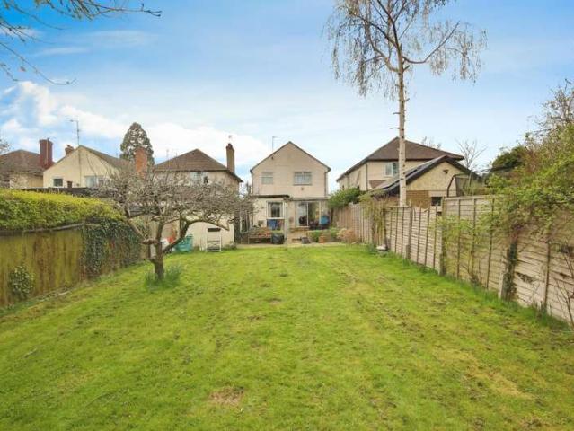 3 Bedroom Detached House