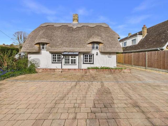 3 Bedroom Detached House