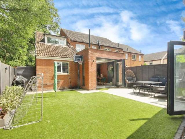 3 Bedroom Detached House