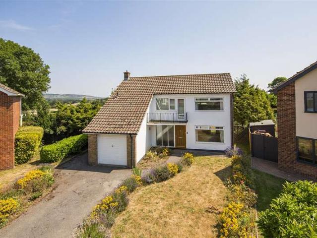 3 Bedroom Detached House