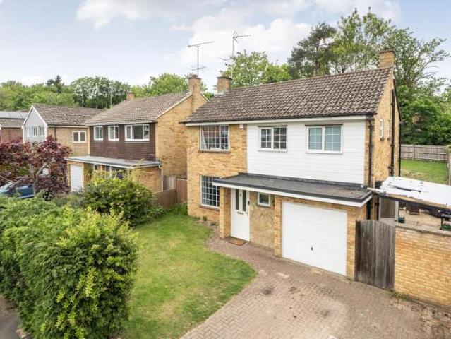 3 Bedroom Detached House