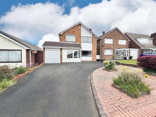 3 Bedroom Detached House