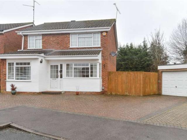 3 Bedroom Detached House