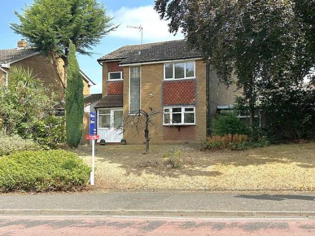 3 Bedroom Detached House