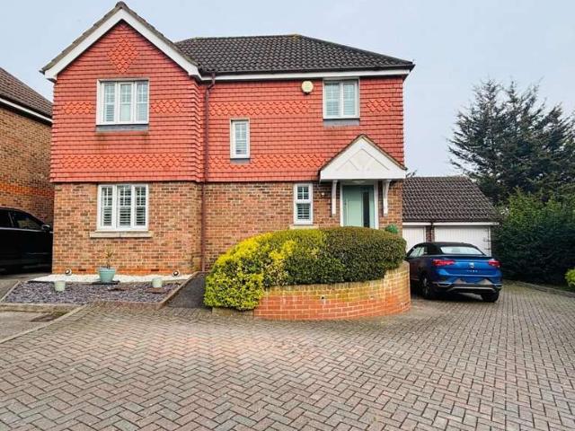 3 Bedroom Detached House