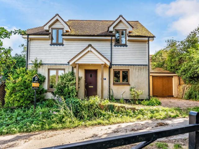 3 Bedroom Detached House