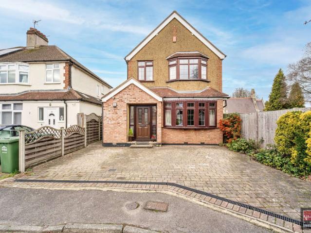 3 Bedroom Detached House