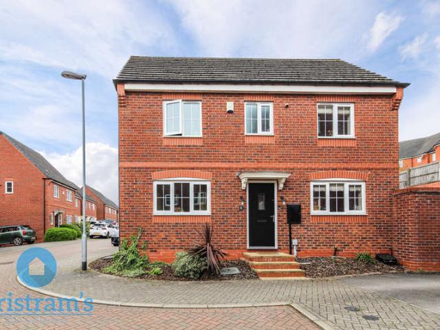 3 Bedroom Detached House