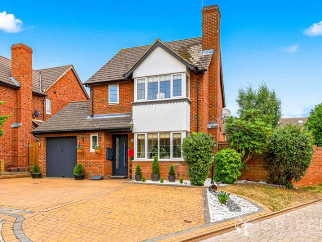 3 Bedroom Detached House