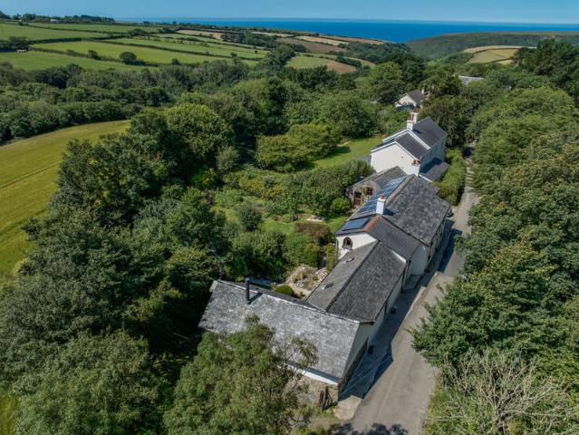 3 Bedroom Detached House
