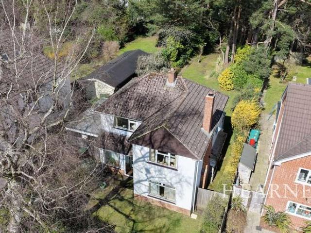 3 Bedroom Detached House