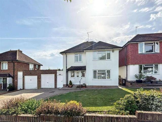 3 Bedroom Detached House