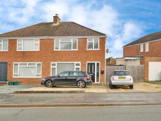 3 Bedroom Detached House
