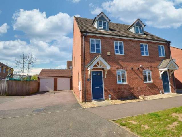 3 Bedroom Detached House