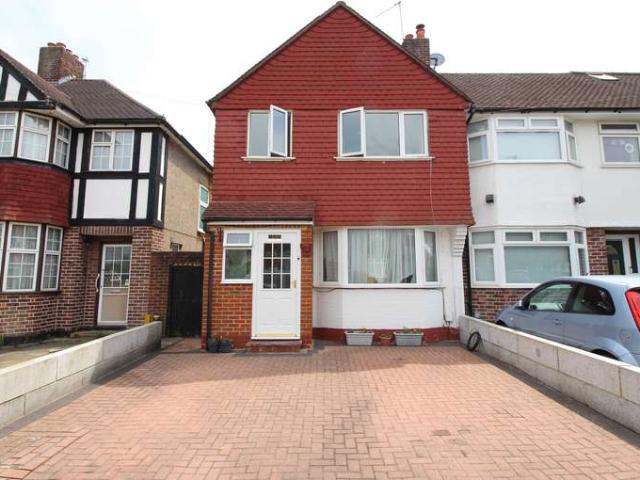 3 Bedroom Detached House