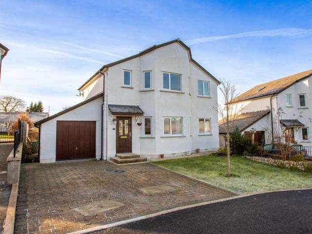 3 Bedroom Detached House