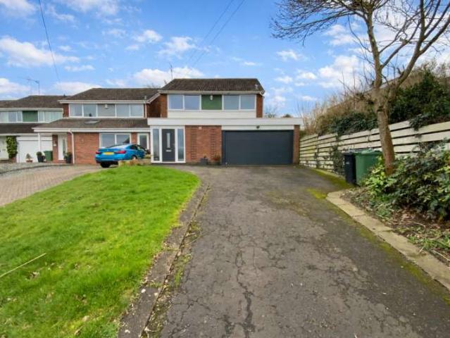 3 Bedroom Detached House
