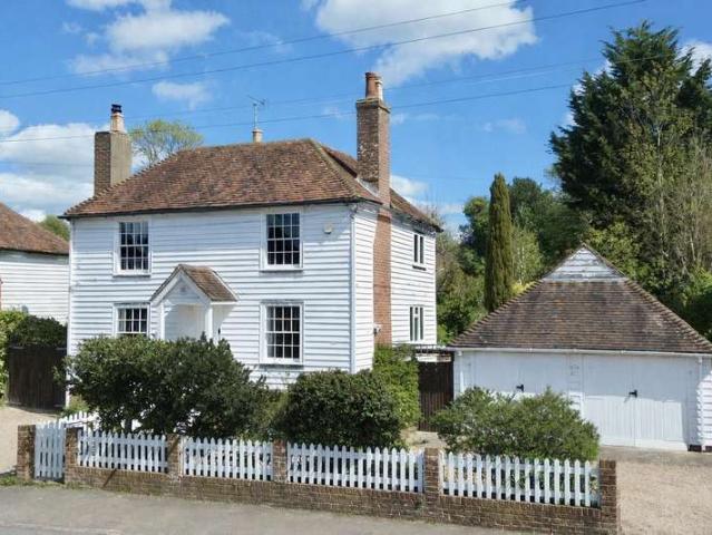 3 Bedroom Detached House
