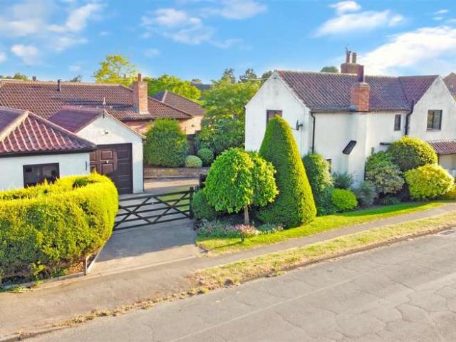 3 Bedroom Detached House