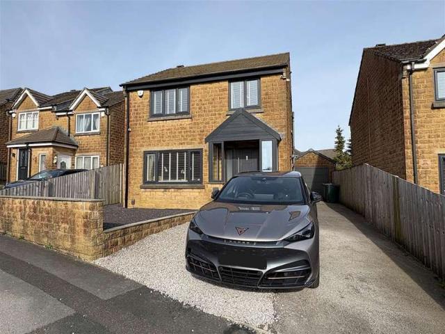 3 Bedroom Detached House