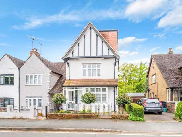 3 Bedroom Detached House