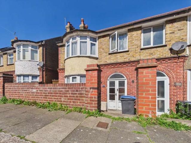 3 Bedroom Detached House