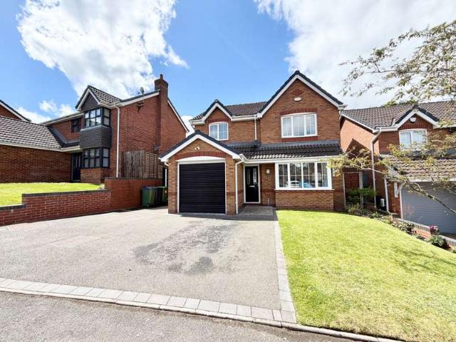 3 Bedroom Detached House