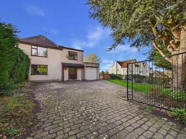 3 Bedroom Detached House