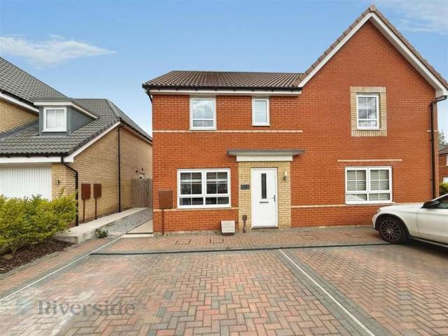 3 Bedroom Detached House