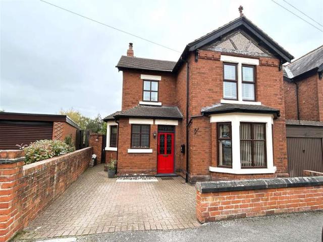 3 Bedroom Detached House