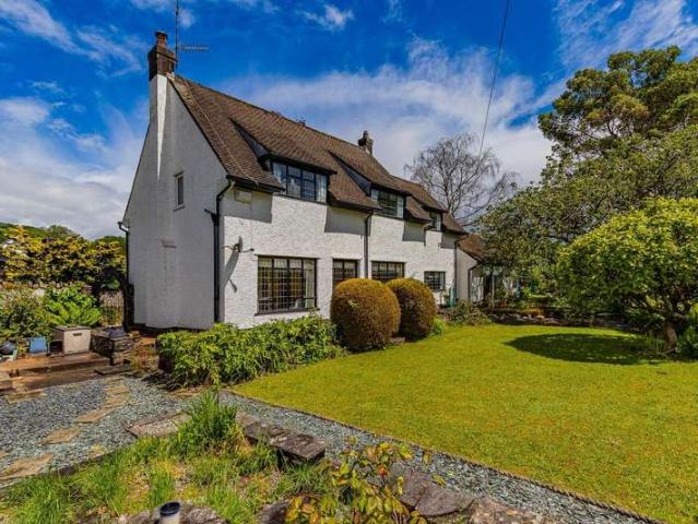 3 Bedroom Detached House