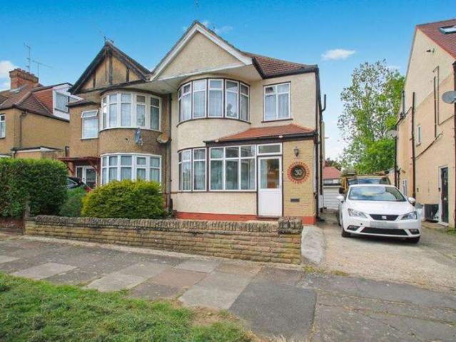 3 Bedroom Detached House