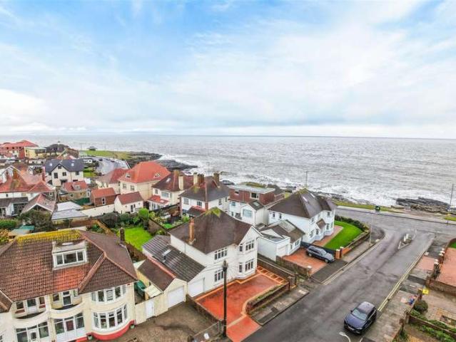 3 Bedroom Detached House