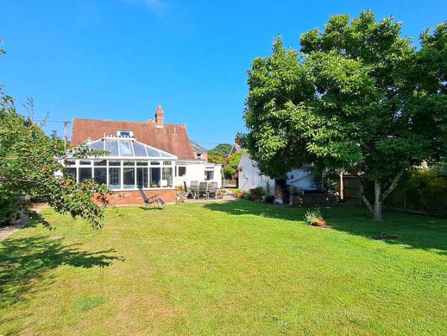 3 Bedroom Detached House