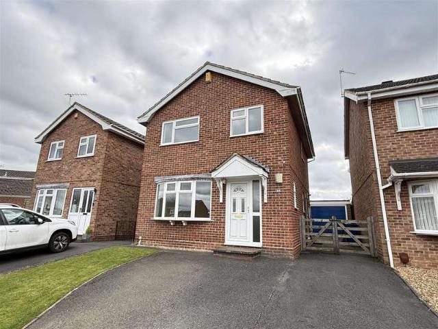 3 Bedroom Detached House
