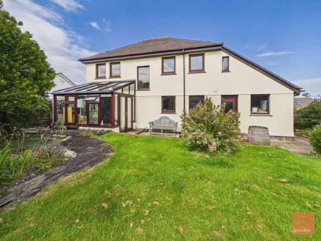 3 Bedroom Detached House