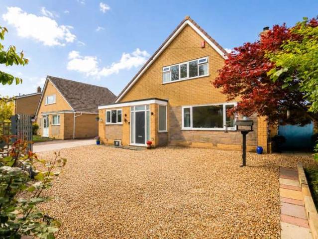 3 Bedroom Detached House