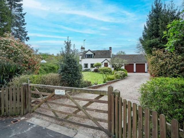 3 Bedroom Detached House