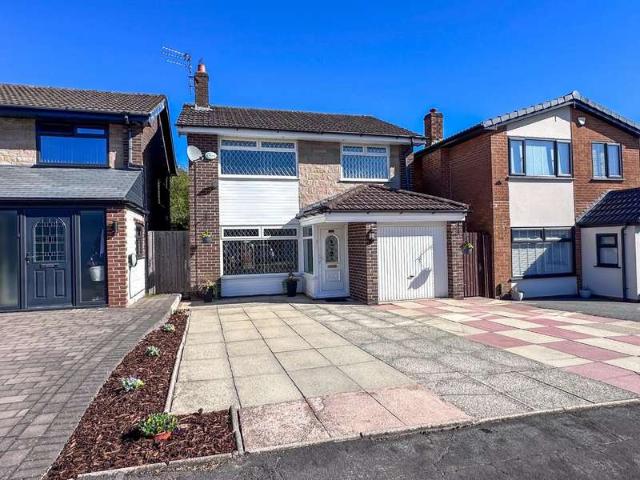 3 Bedroom Detached House
