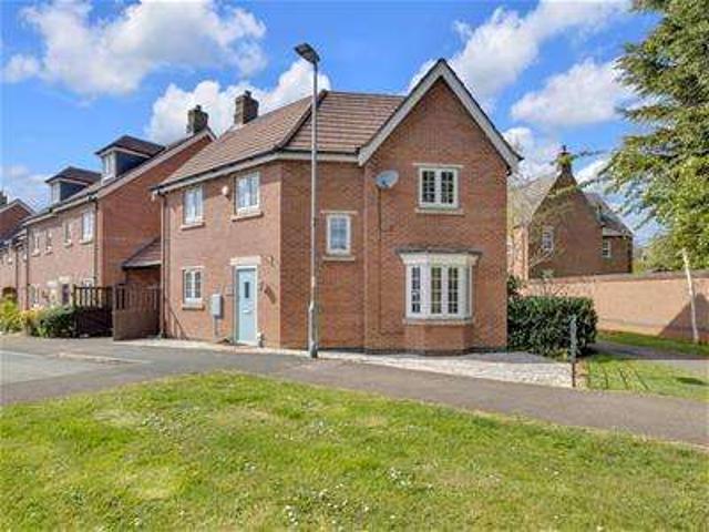 3 Bedroom Detached House