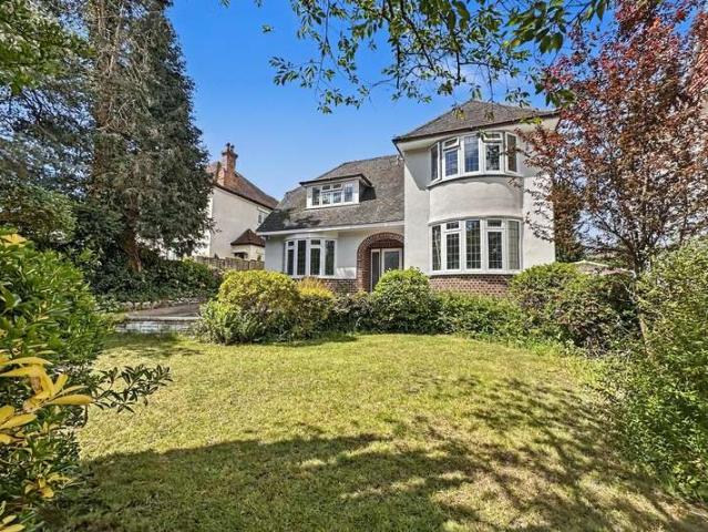3 Bedroom Detached House