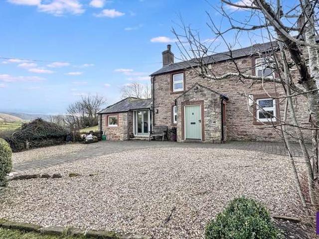 3 Bedroom Detached House
