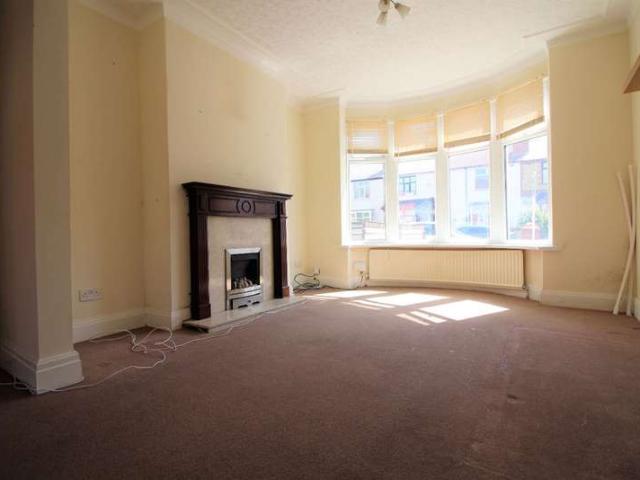 3 Bedroom Detached House