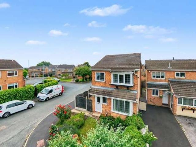 3 Bedroom Detached House
