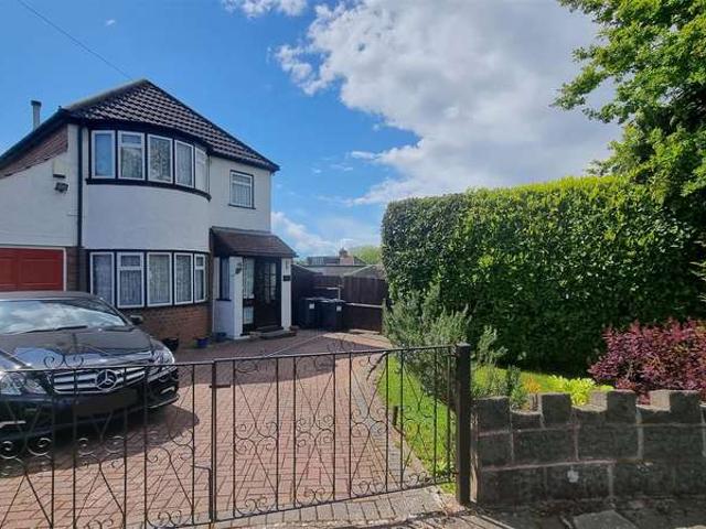 3 Bedroom Detached House
